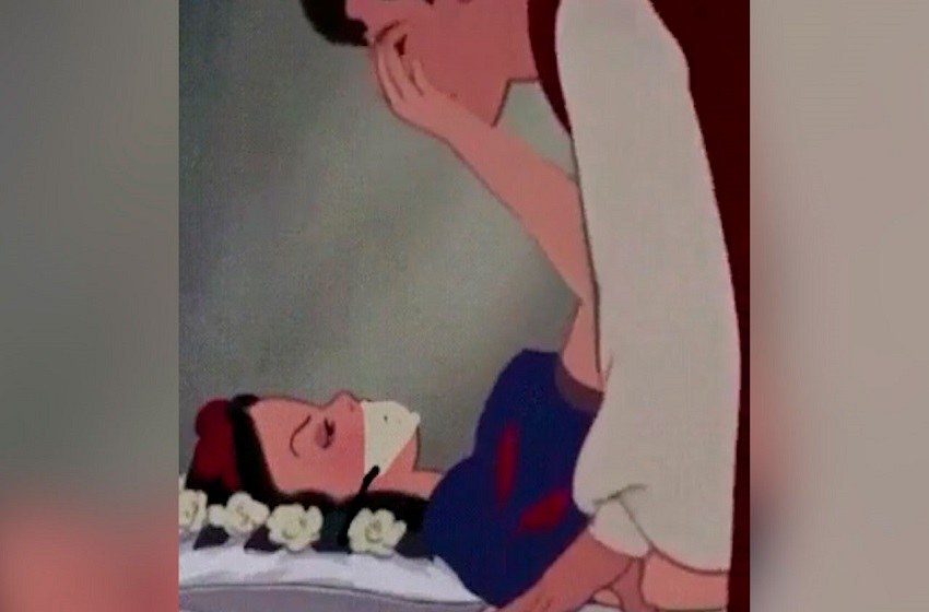 Tras La Polémica Por «el Beso No Consensuado De Blancanieves Y El