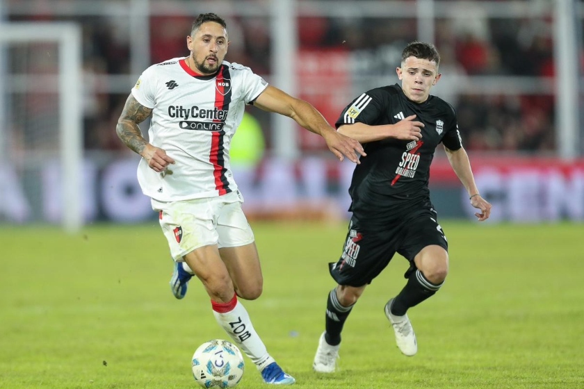 El caso de Mateo Apolonio, el chico de 14 años que debutó ante Newell’s ...