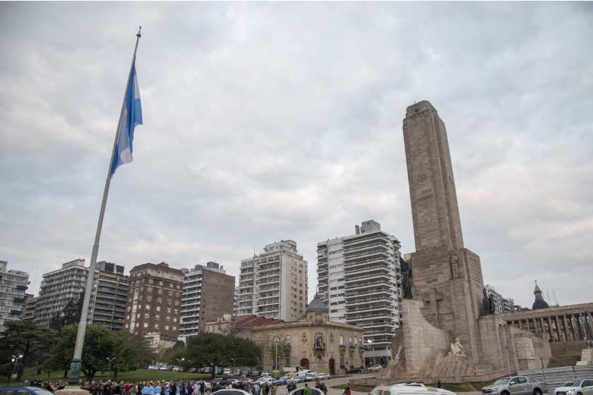 Nación le cede a la provincia las obras del Monumento a la Bandera ...