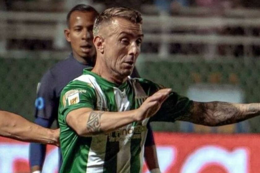 El rosarino Damián Díaz sufrió una escalofriante lesión jugando por ... El rosarino Damián Díaz sufrió una escalofriante lesión jugando por ...
